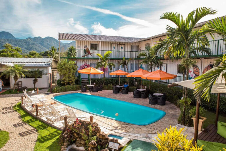 Pousadas em Ubatuba: as 19 melhores opções do luxo ao barato - Arruma ...
